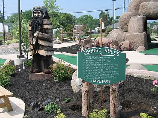 Miniature Golf - Syracuse, New York | Big Don Wild River | Castle