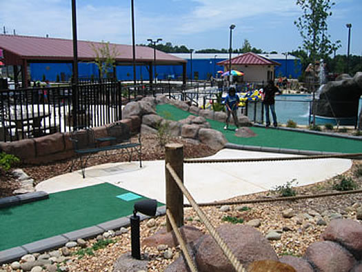 Mini Golf with bumper boat pond and go-kart track | Funopolis