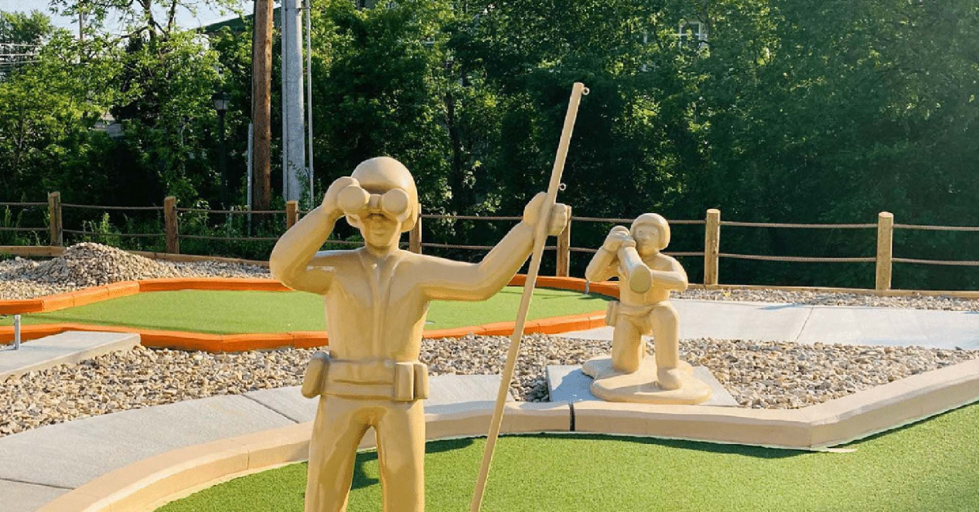 Toy Box Mini Golf, Pigeon Forge, TN | Castle